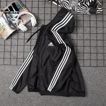 阿迪达斯 （adidas）外套男装春秋新款男士夹克防风衣男款 IB0384_新款冲锋衣 M 135-155斤【图片 价格 品牌 报价】-京东