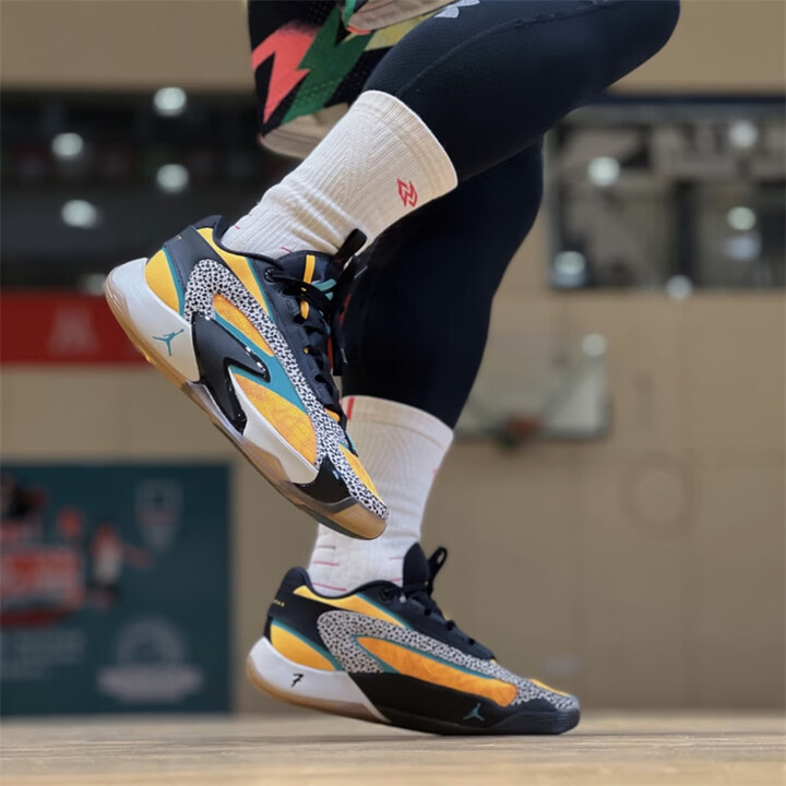 耐克（NIKE） Air Jordan Luka 2东契奇2代AJ黑紫实战休闲运动防滑耐磨篮球鞋 FQ9046-800黑黄白 42.5【图片 ...
