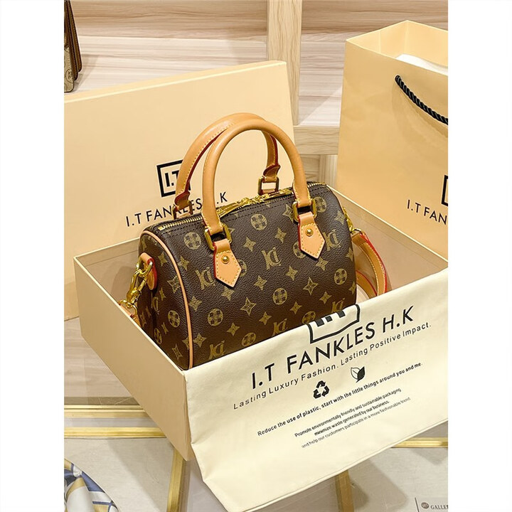 DEJR香港真皮波士顿枕头包女2025新款冬季超火高级感单肩斜挎手提 HM中号 礼盒套装【图片 价格 品牌 报价】-京东